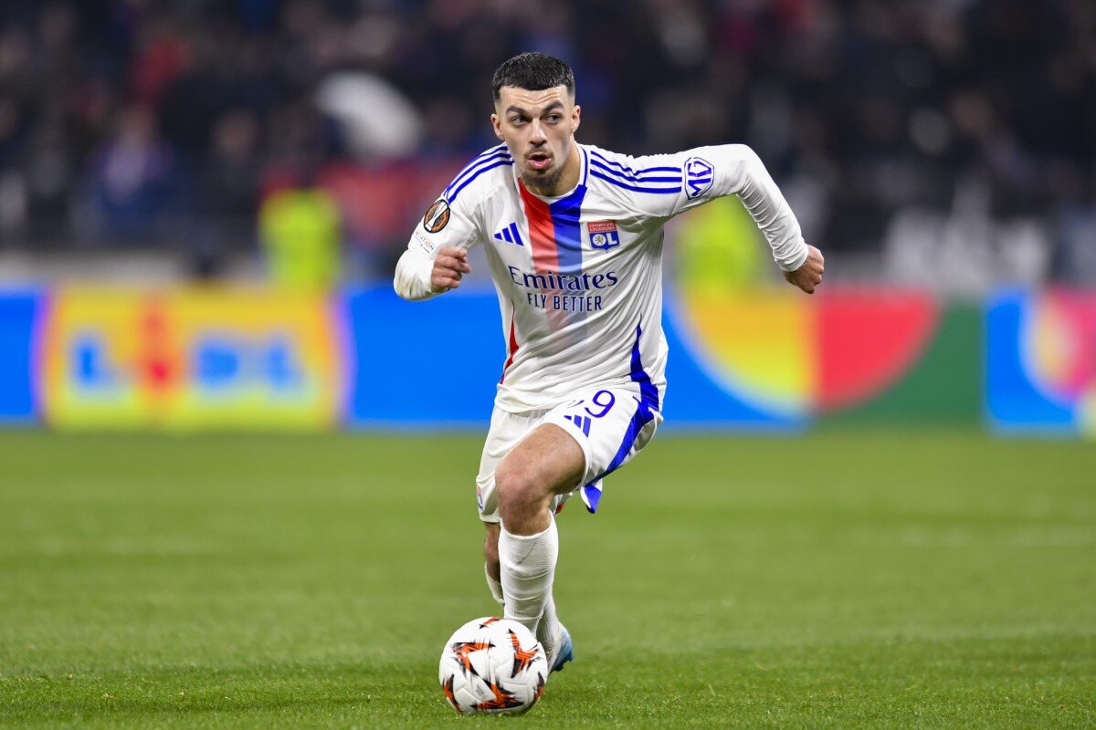 Lione-Manchester United: pronostico, probabili formazioni e dove ...